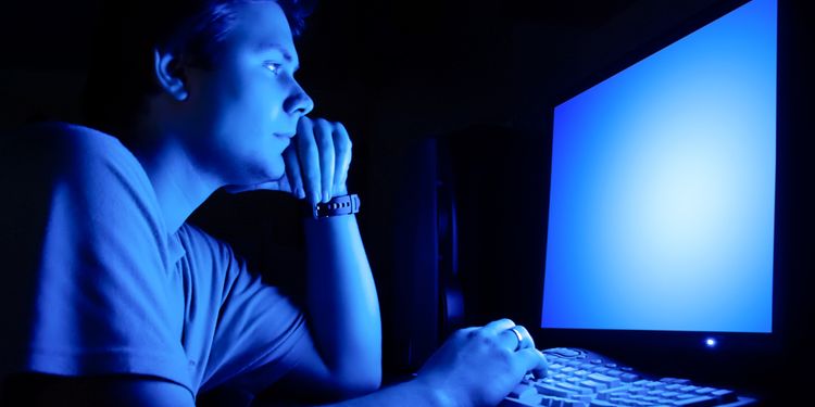 How Blue Light is Wrecking Your Health and What to Do About It - Healthdish
